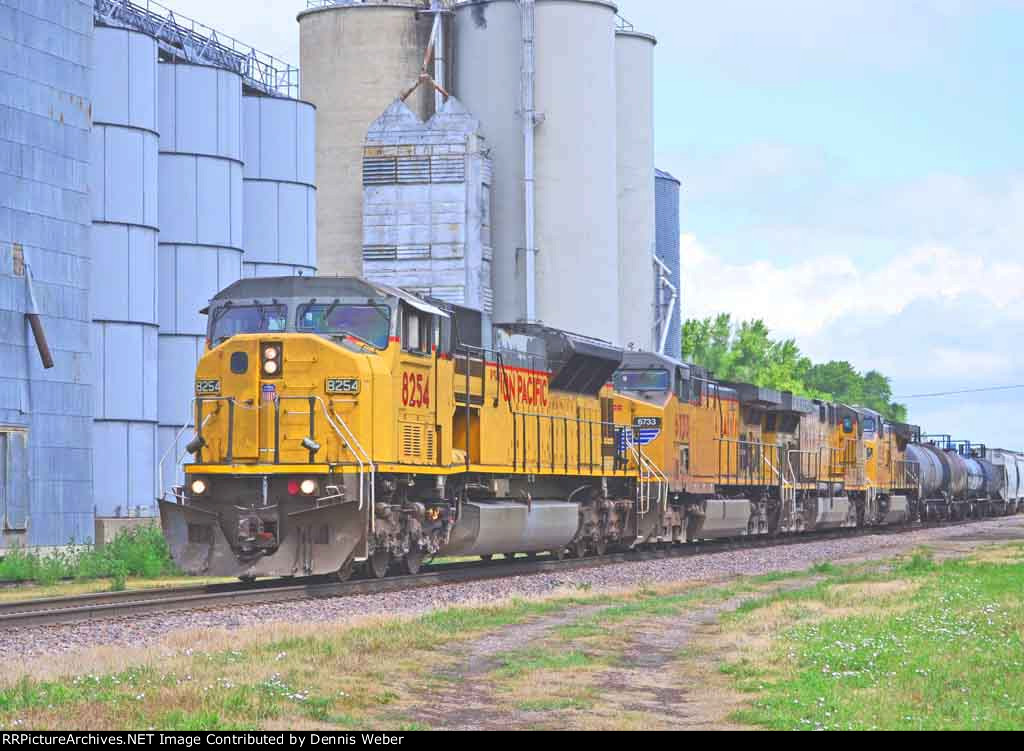 UP 8254, UP's Albert Lea Sub.